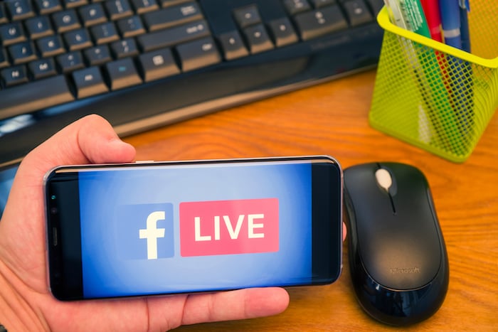 Facebook Live: Your 10 Step Guide to Delivering Your Classes Online